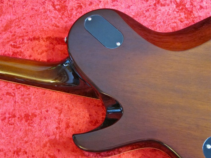 Review: Schecter Solo-6 Custom – Kitarablogi.com – Finland's premier ...