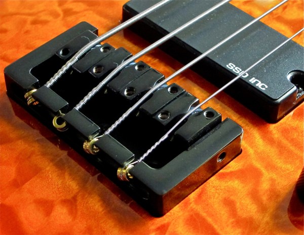 Testipenkissä: Spector Legend 4 Classic + Custom – Kitarablogi.com ...