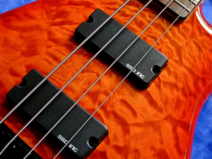 Testipenkissä: Spector Legend 4 Classic + Custom – Kitarablogi.com ...